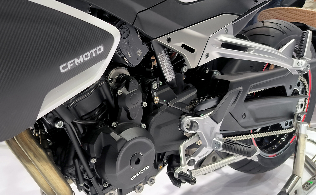 CF 800NK, Độc Đáo, Động Cơ KTM