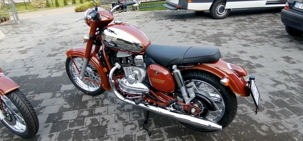 Jawa Classic 300 2022 BS6